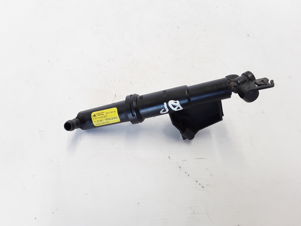 Used VOLVO C70 Headlamp spray nozzle 30698423
