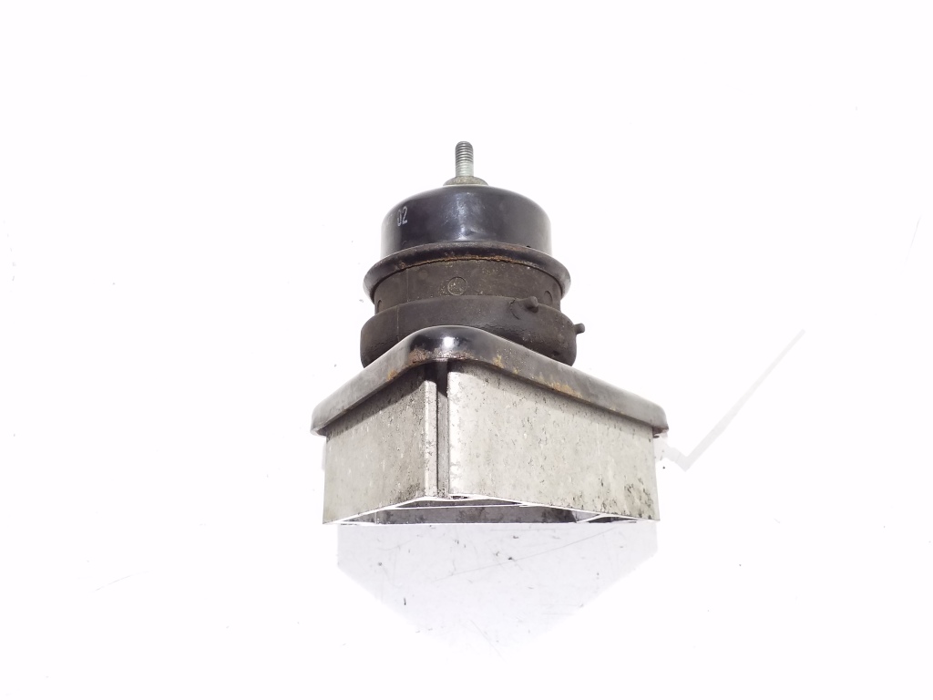 Naudotas AUDI A2 Variklio laikiklis 8Z0 199 262 R