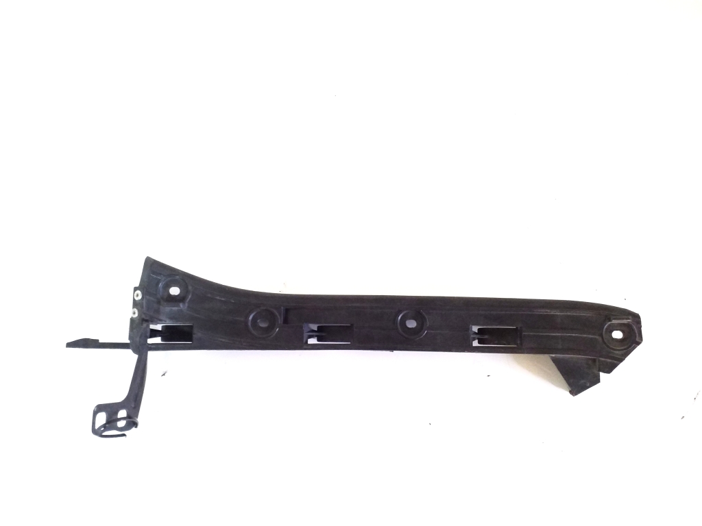 Used Porsche Cayenne Front bumper bracket 7L5807184