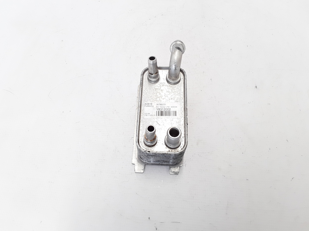 Used VOLVO XC60 Oil cooler 30792231