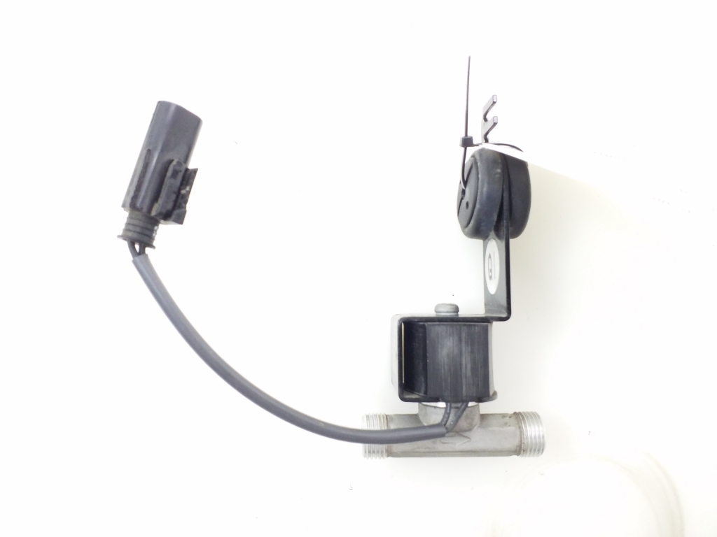 Used Mercedes Benz S-Class Valve other A2218300384