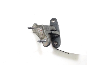Used Mercedes Benz E-Class Front door top hinge A2047201537