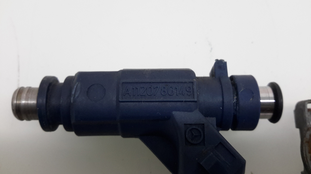 Used Mercedes Benz CLK-Class Fuel injector A1120780149
