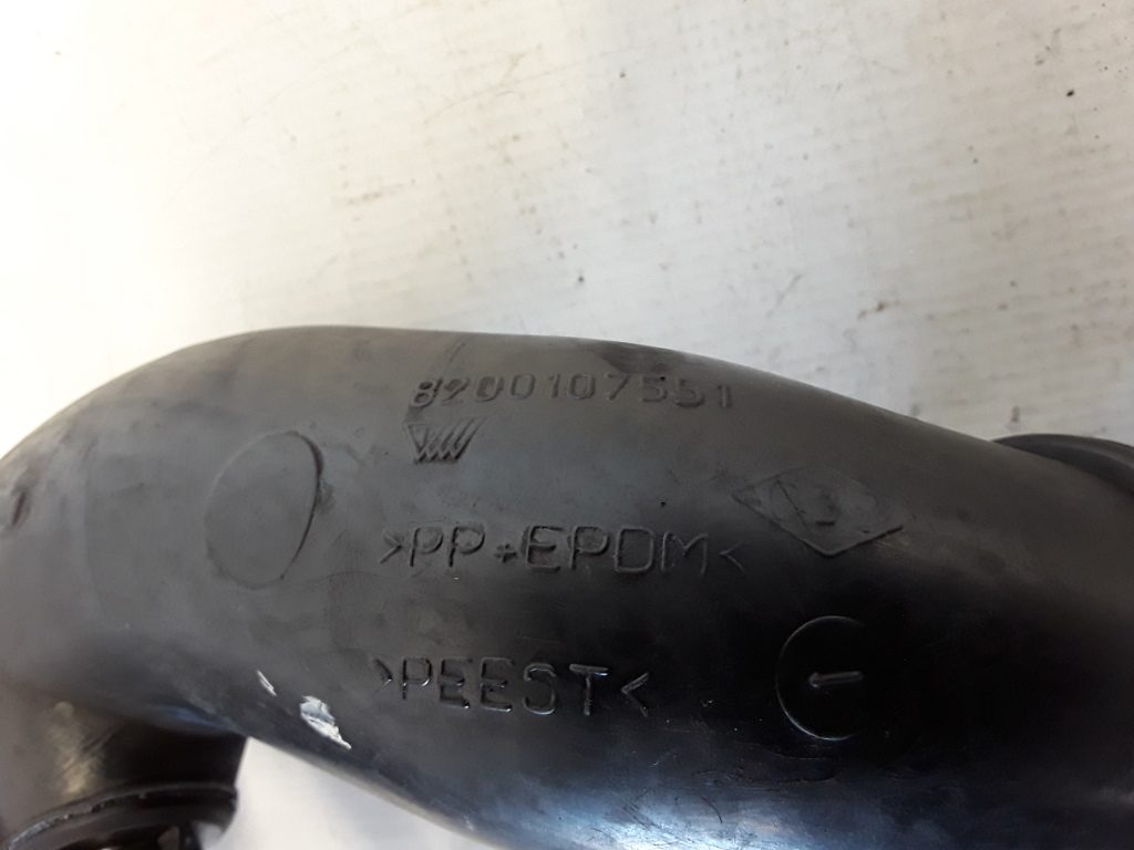 Used RENAULT Master Air intake hose 8200107551