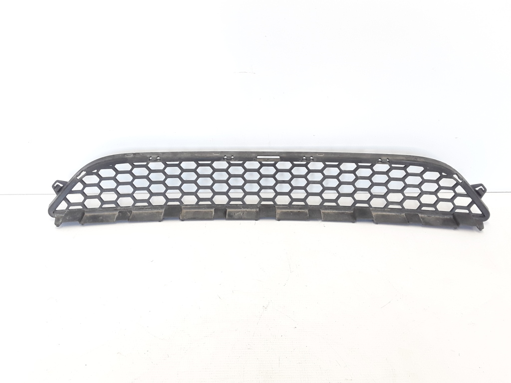 Naudotas VOLVO S60 Priekinio bamperio apatines groteles 30795021