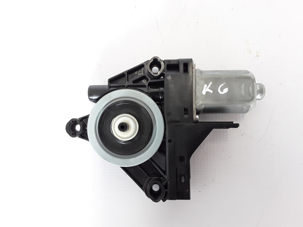 Used VOLVO V70 Rear side door window motor 31253064