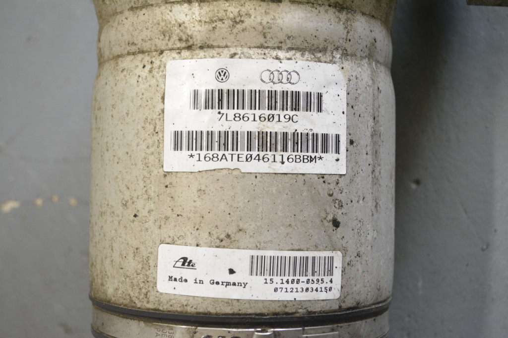 Used AUDI Q7 Rear axle airbag 7L8616019C