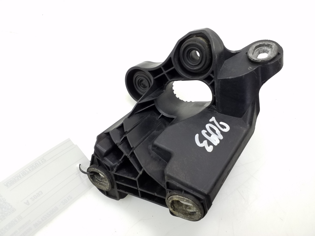 Naudotas Mercedes Benz E-Class ABS bloko laikiklis A2124300410