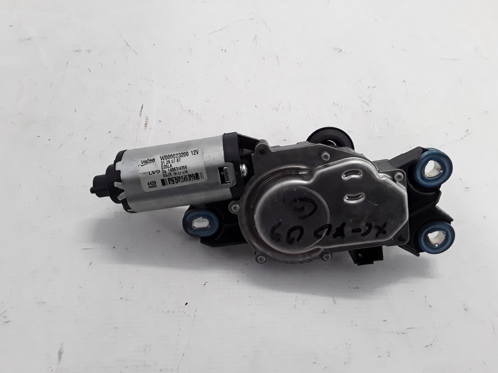Used VOLVO XC70 Rear wiper motor 31290787
