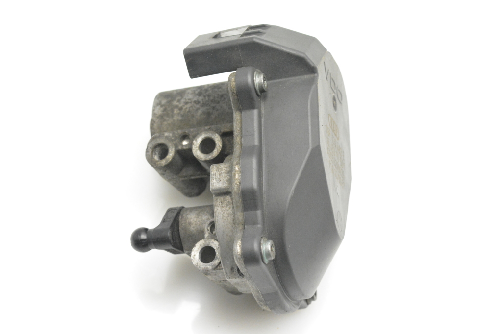 Used Volkswagen Golf Intake manifold valve motor 06F133482E