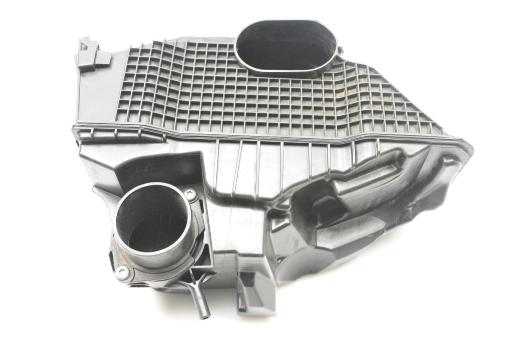 Used Dacia Sandero Air filter housing 165001258R