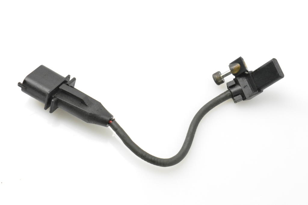 Used Opel Astra Shaft position sensor 55555806