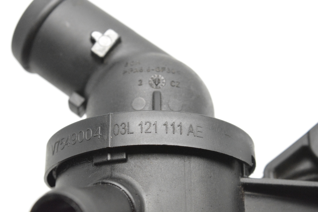 Used Volkswagen Passat Thermostat 03L121111AE