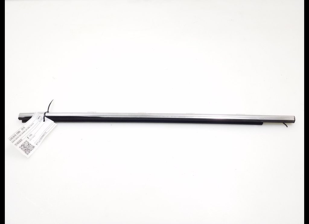 Used LEXUS IS Rear side door strip to glass outer 7574053020