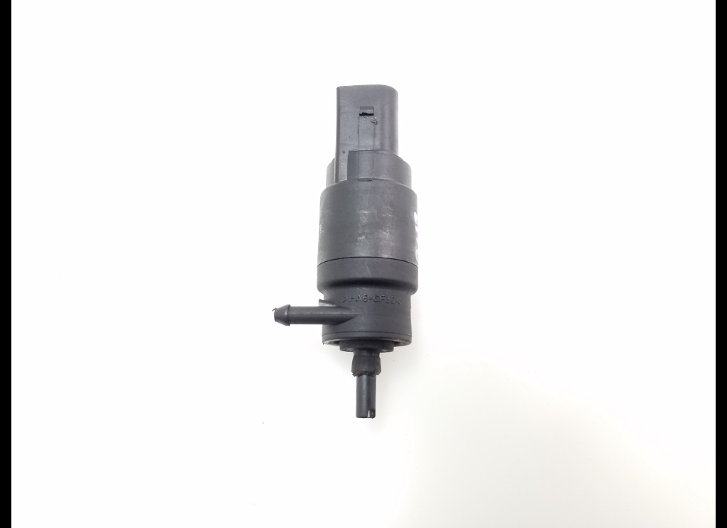 Used Mercedes Benz E-Class Front window washer motor A2108690821