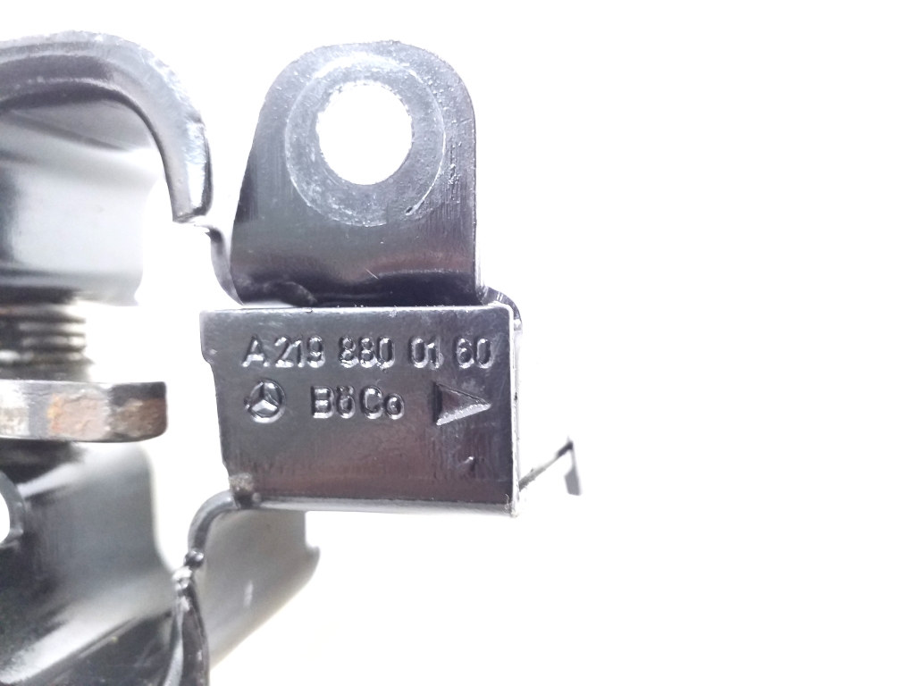 Used Mercedes Benz E-Class Engine cover lock A2198800160