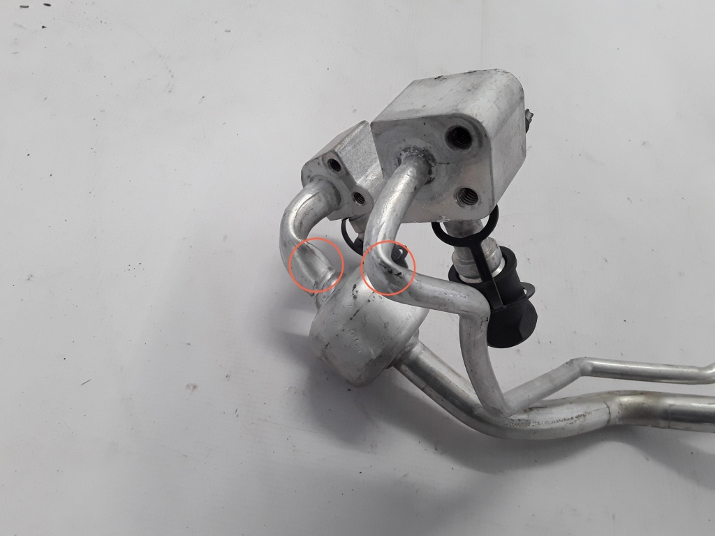 Used VOLVO S90 Hose for air conditioning 31404338