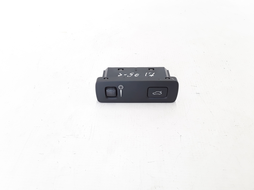 Used VOLVO S90 Trunk opening switch 31376510