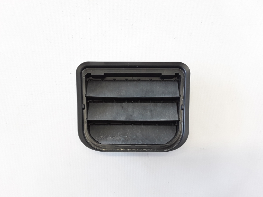 Used VOLVO S90 Rear wing ventilation grille 31369380