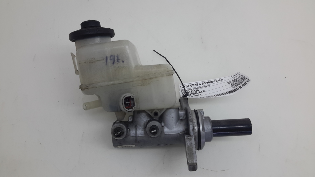 Used TOYOTA RAV 4 Master cylinder 4720142370