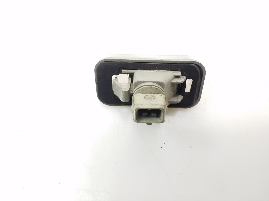 Toyota Number Plate Bulb Holder at Brianna Haviland blog