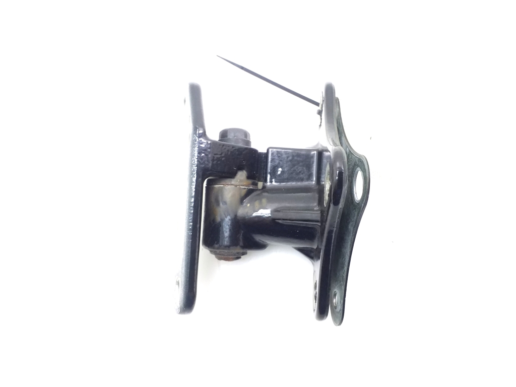 Used Mercedes Benz R-Class Front door lower hinge A2517201537