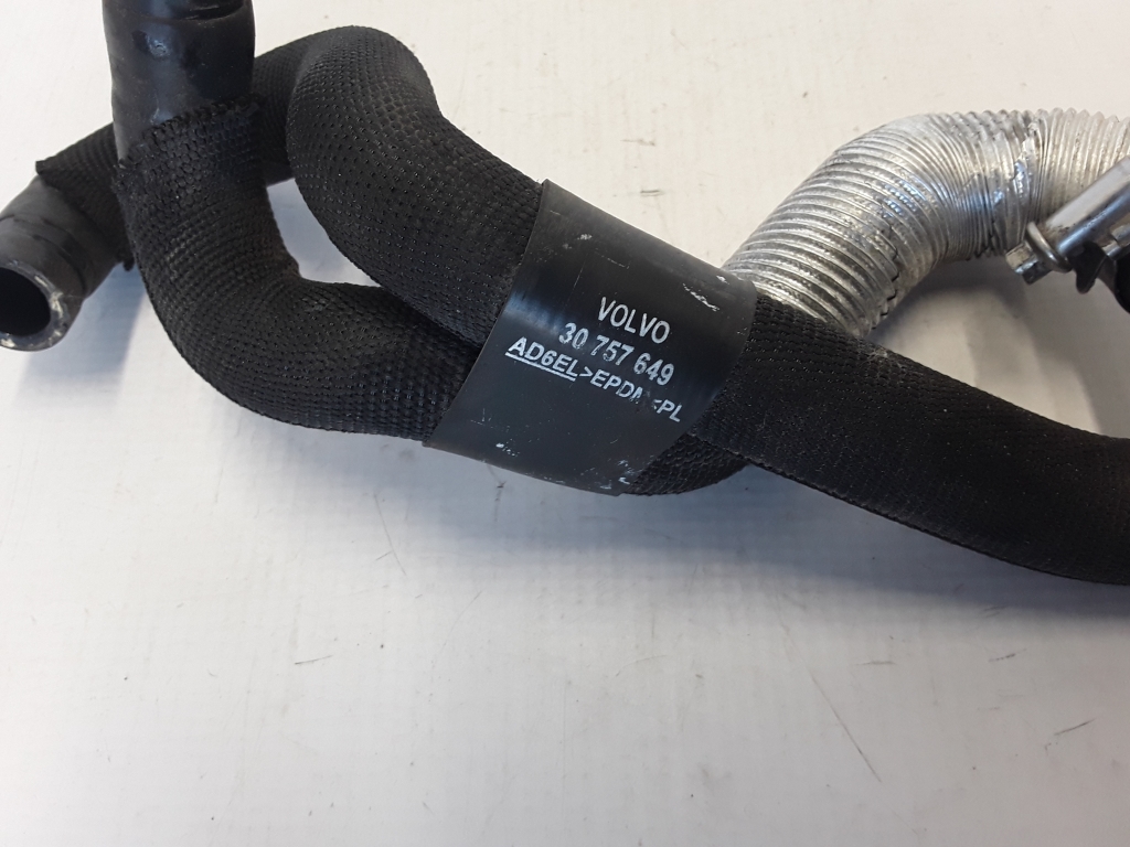 Used VOLVO XC60 Intestine 30757649