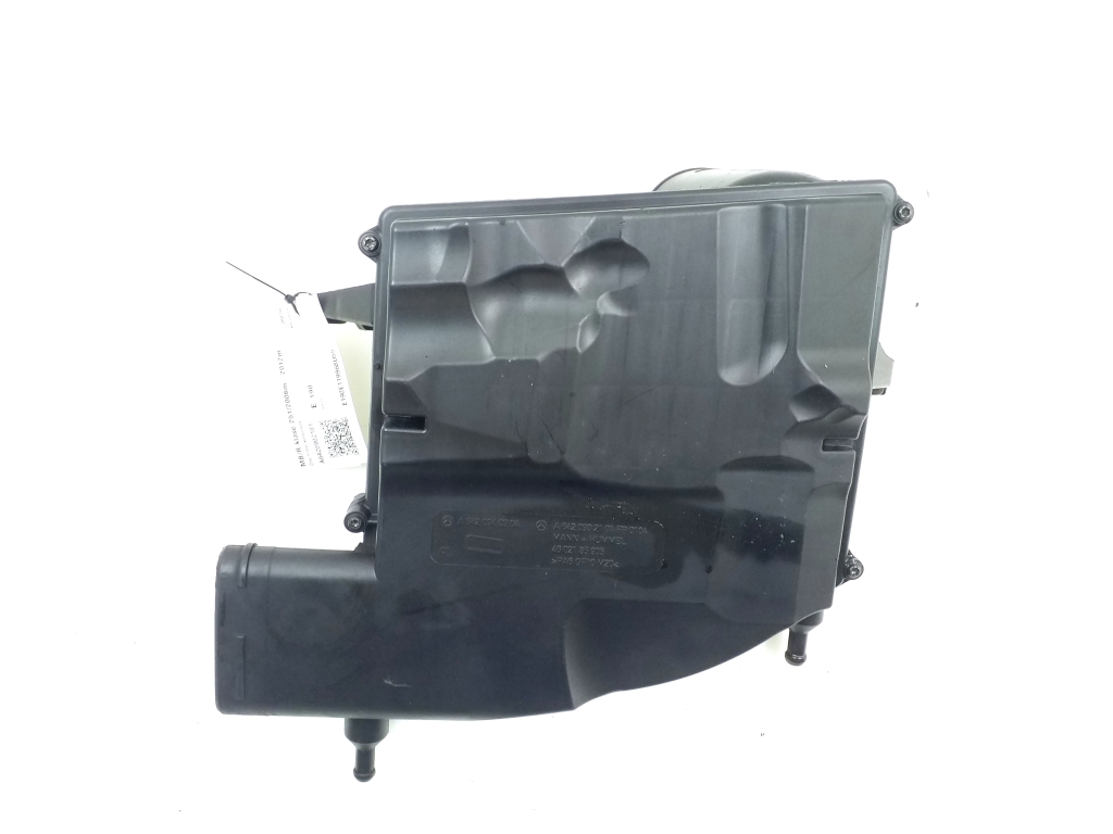 Used Mercedes Benz R-Class Air filter housing A6420902101