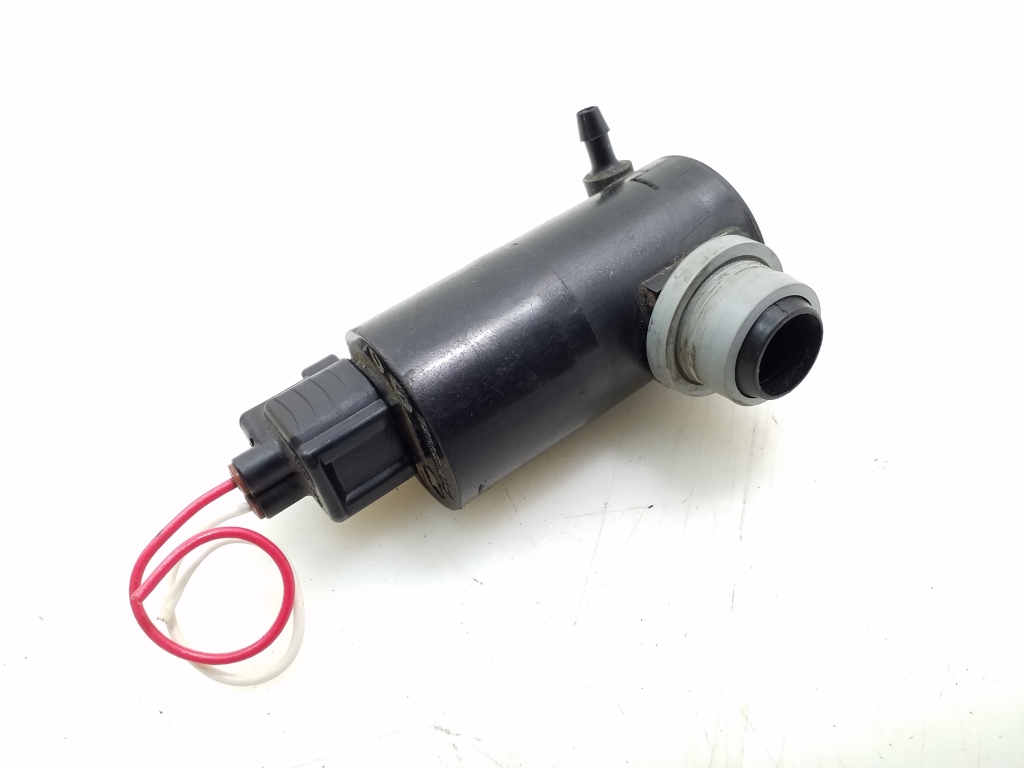 Used TOYOTA Avensis Front window washer motor 8533002030