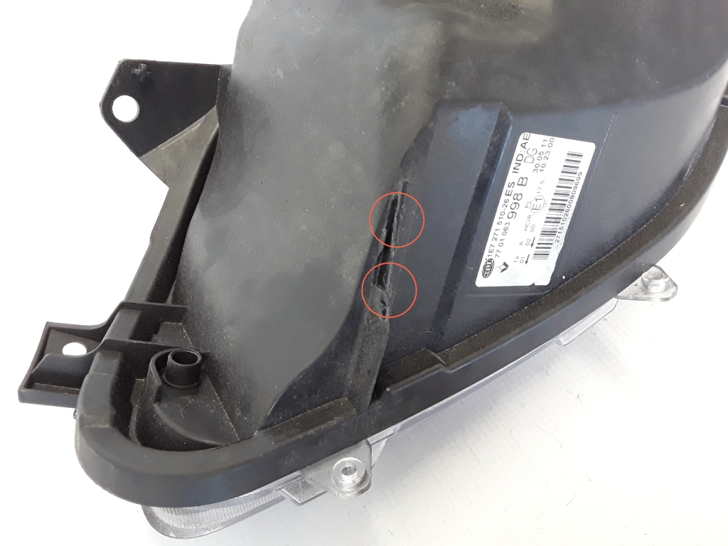 Used RENAULT Twingo Headlights 7701063998