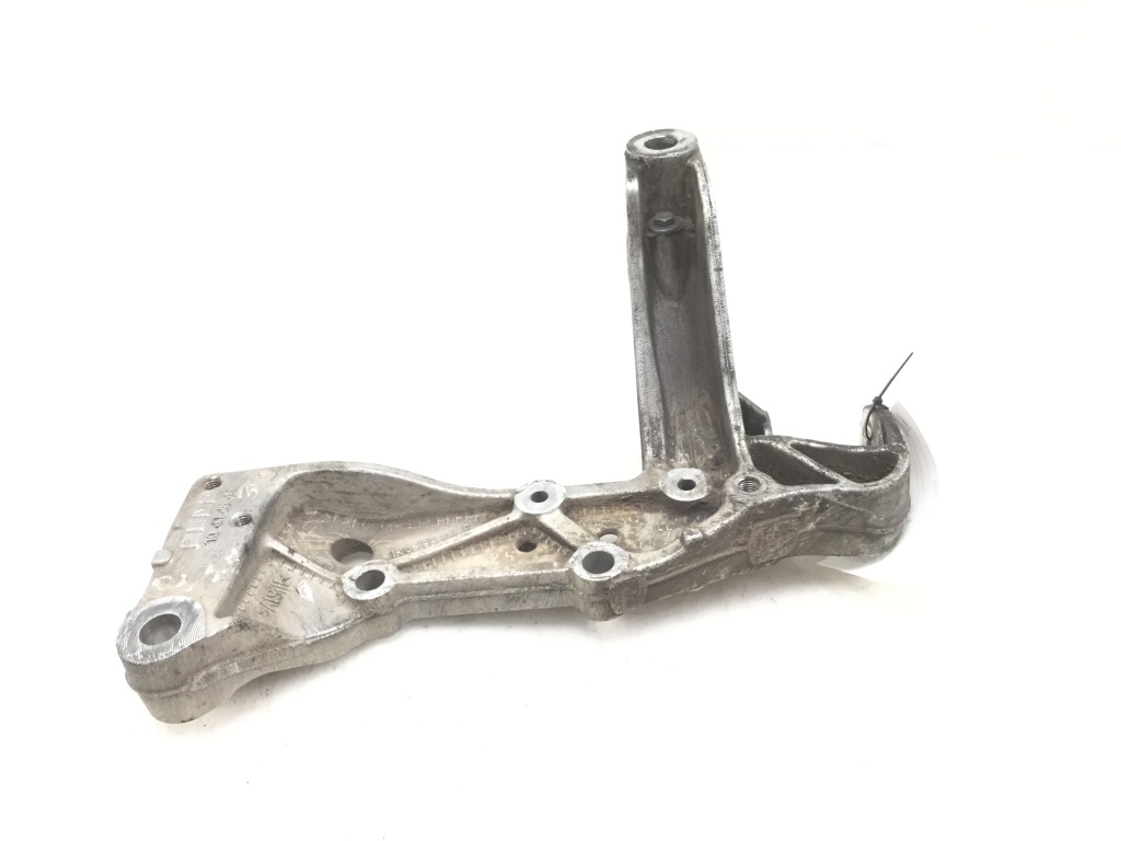 Used Volkswagen Golf Front cross member bracket 1K0199295E