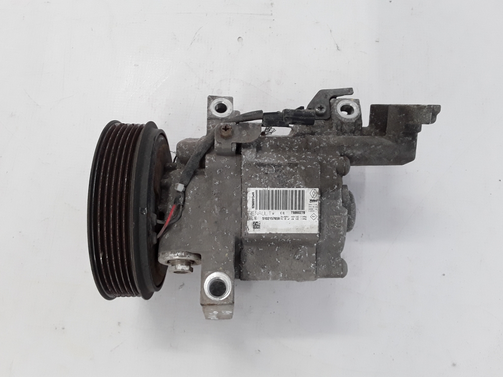 Used Dacia Dokker Air conditioner compressor 926009154R