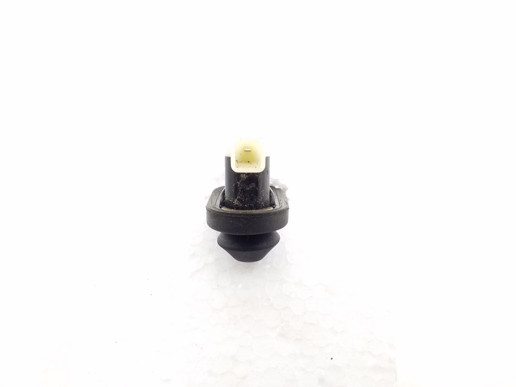Used TOYOTA Land Cruiser Switch next 8423153010