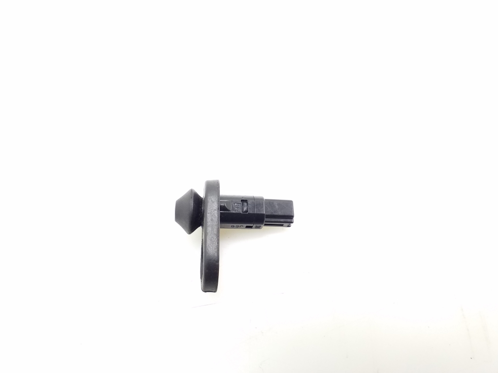 Used TOYOTA Yaris Door switch on the body 8423160070