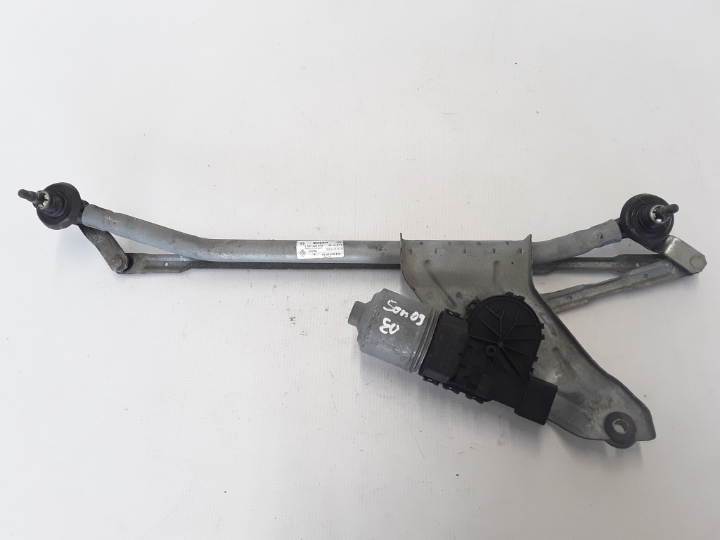 Used Dacia Sandero Windshield wiper mechanism 8200619512