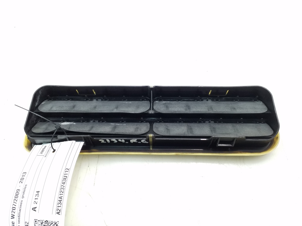Used Mercedes Benz E-Class Rear wing ventilation grille A2128300242