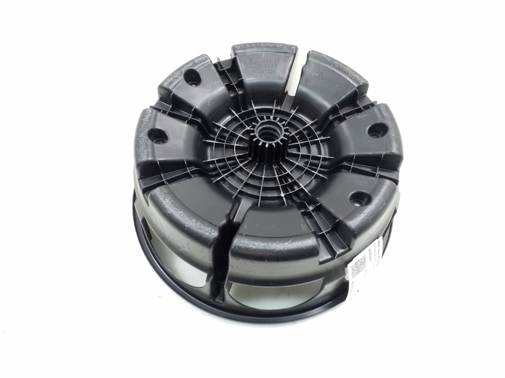 Used Mercedes Benz E-Class Spare wheel mount A2048980007