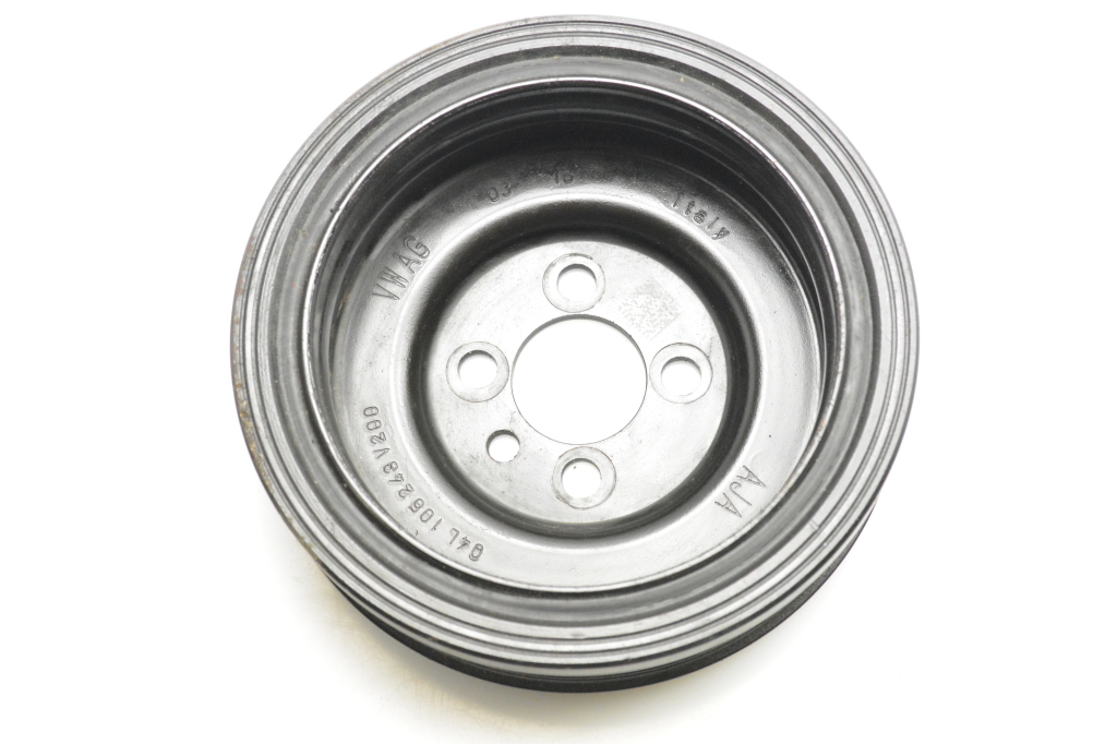 Used Volkswagen Golf Crankshaft Pulley 04L105243
