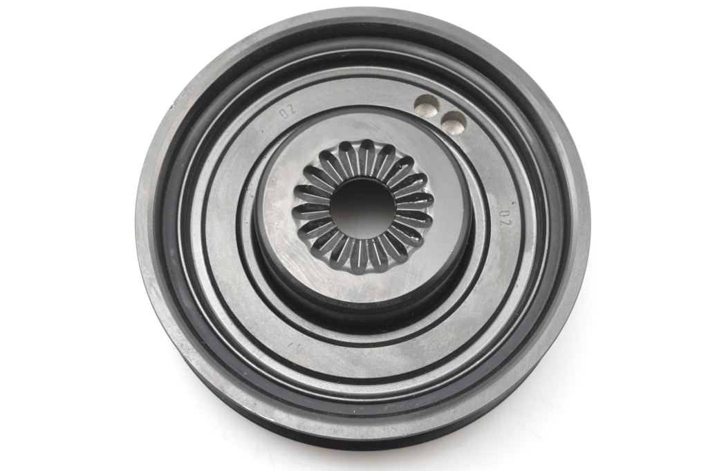 Used Volkswagen Golf Crankshaft Pulley 04C105243D