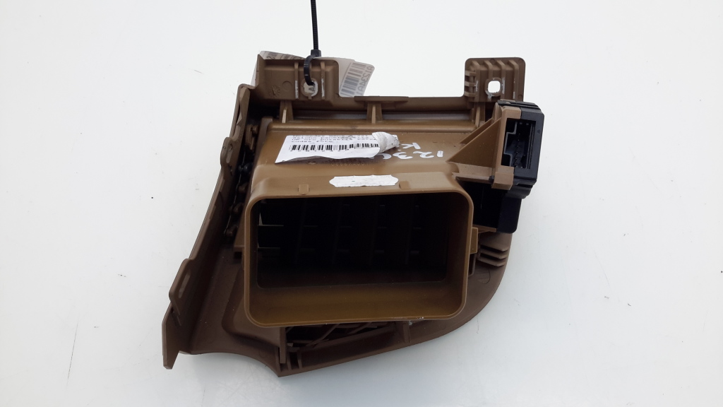 Used Mercedes Benz S-Class Interior panel ventilation grilles A2218300154