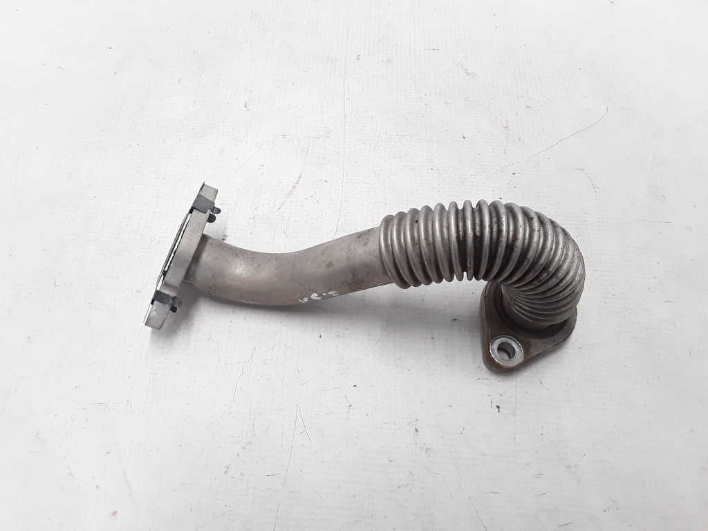 Used RENAULT Master EGR valve pipe 8200889753