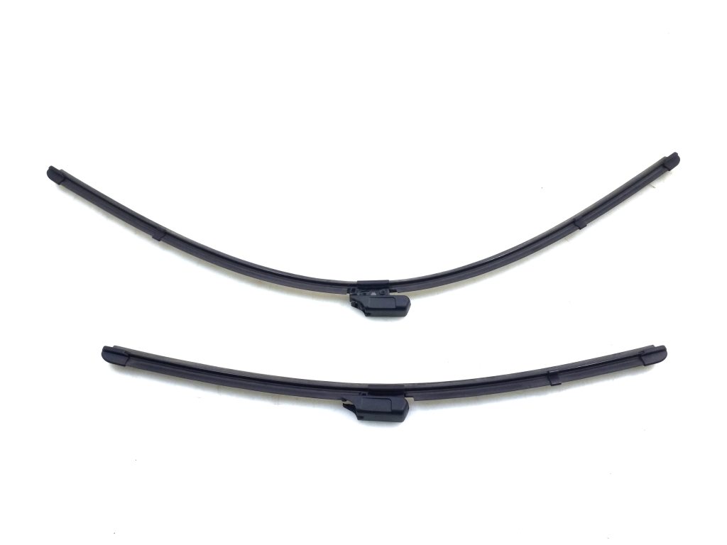 Used Mercedes Benz Vito Windshield wiper blades A4478205500