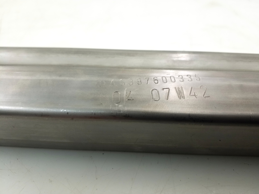 Naudotas Mercedes Benz Vito Slankiojančių durų pavaža A6397600335