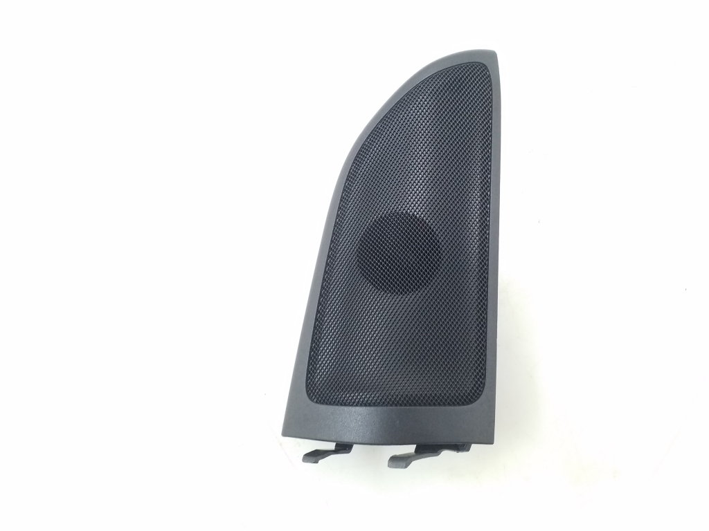 Used Mercedes Benz B-Class Other detail of the front door A2467200211