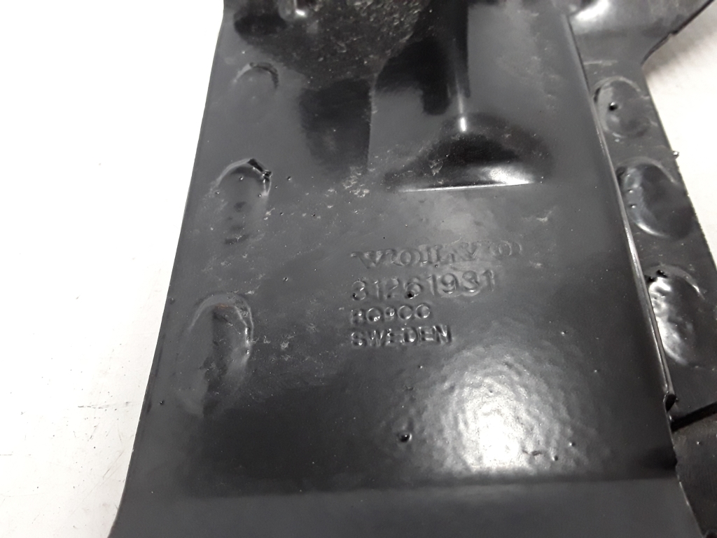 VOLVO XC60 Radiator Holder 31261931 22308915 - Used parts online ...