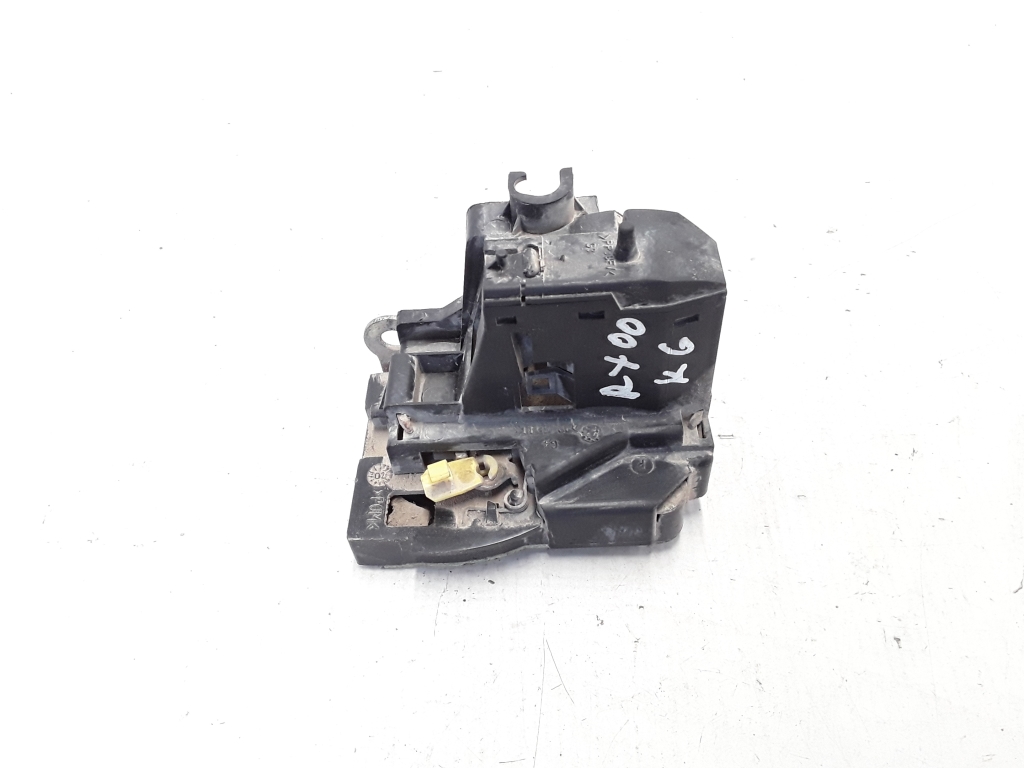 Used RENAULT Scenic Rear side door lock 7701469940