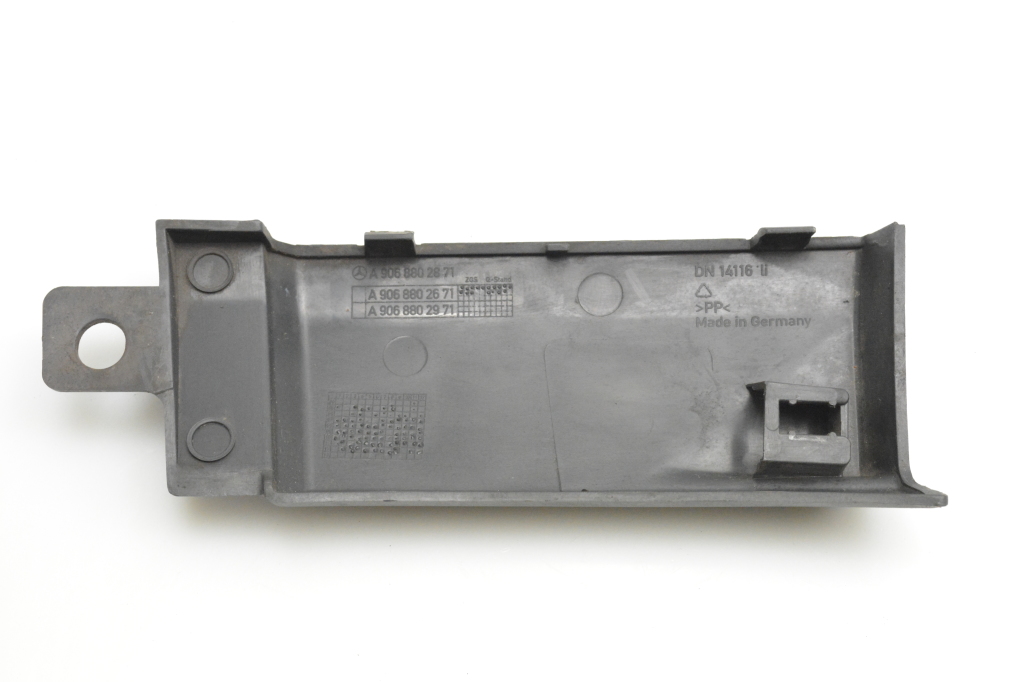 Used Mercedes Benz Sprinter Rear body trim A9068802871