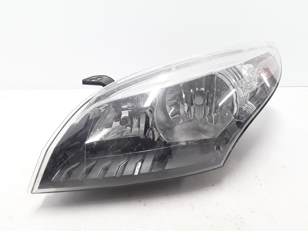 Used RENAULT Megane Headlights 260606209R