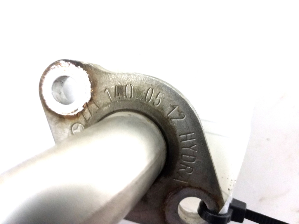 Used Mercedes Benz C-Class EGR valve pipe A2711400512