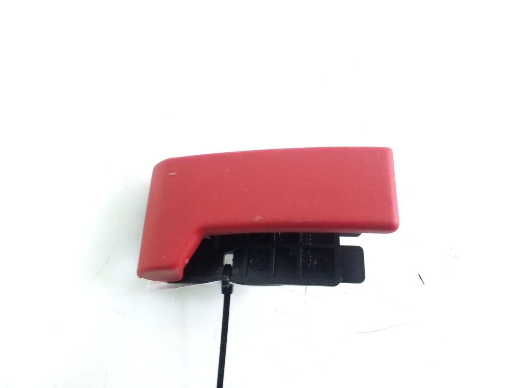 Naudotas Mercedes Benz CLA-Class Variklio gaubto atidarymo rankenėlė ...